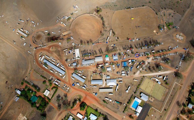 Leveraging digital development in regional and rural Queensland: Policy ...